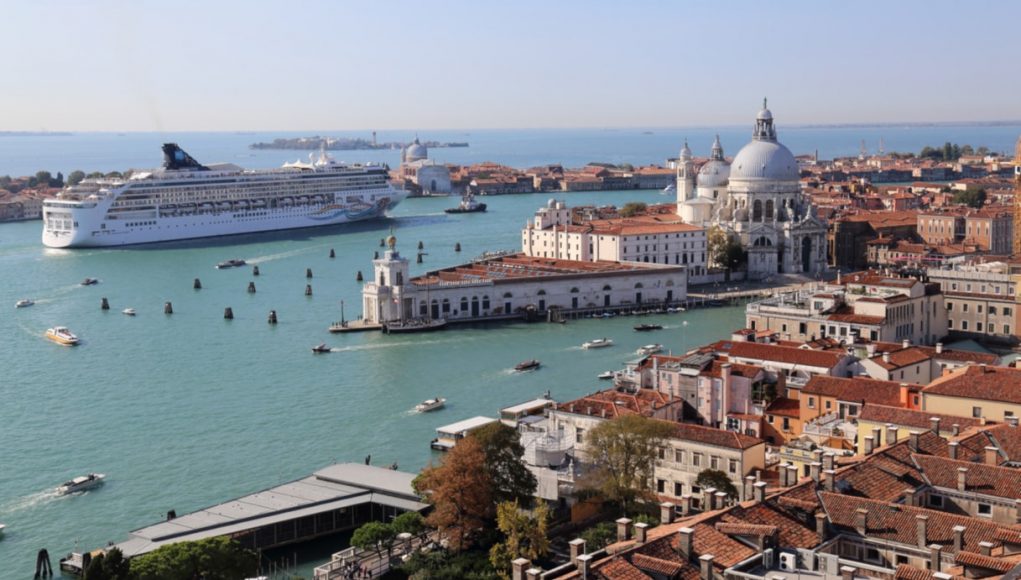 Venezia cerca aiuto dagli altri porti europei - Italyoggi